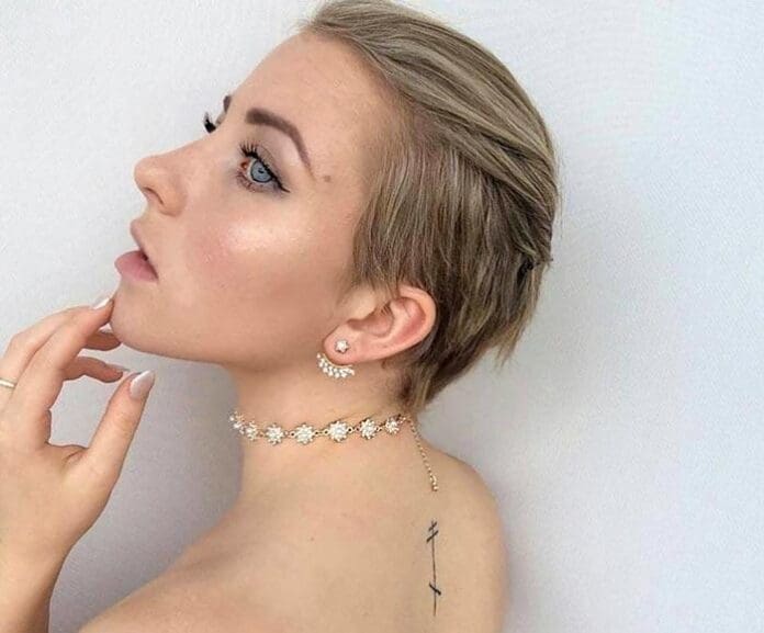 76 Best Short Hairstyles & Haircuts: Bobs, Pixie Cuts, Undercuts, Ombre