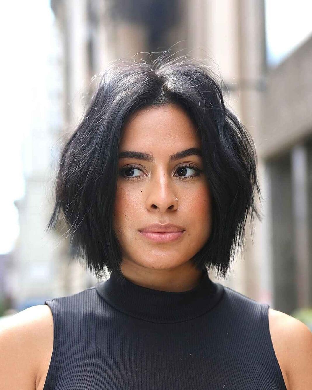36 Best Chin-Length Bob Hairstyles For Women