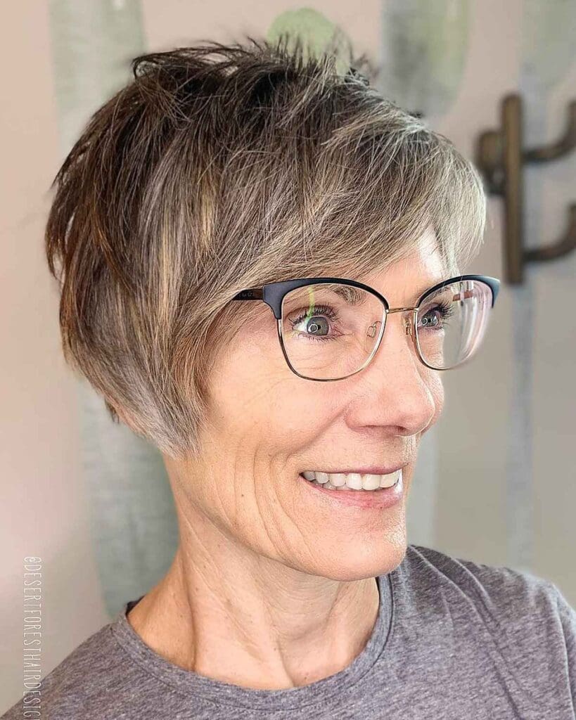 44 Asymmetrical Pixie Cut Ideas That Make a Statement