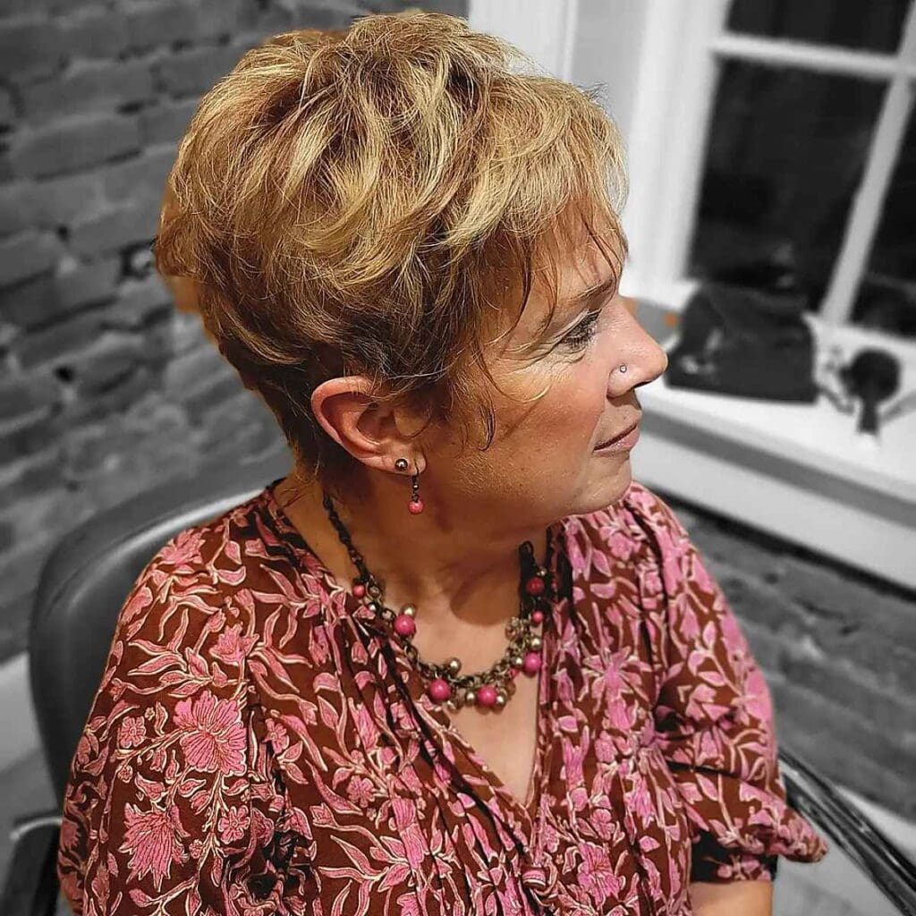 24 Bronde Hair Color Ideas That Flatter Any Skin Tone