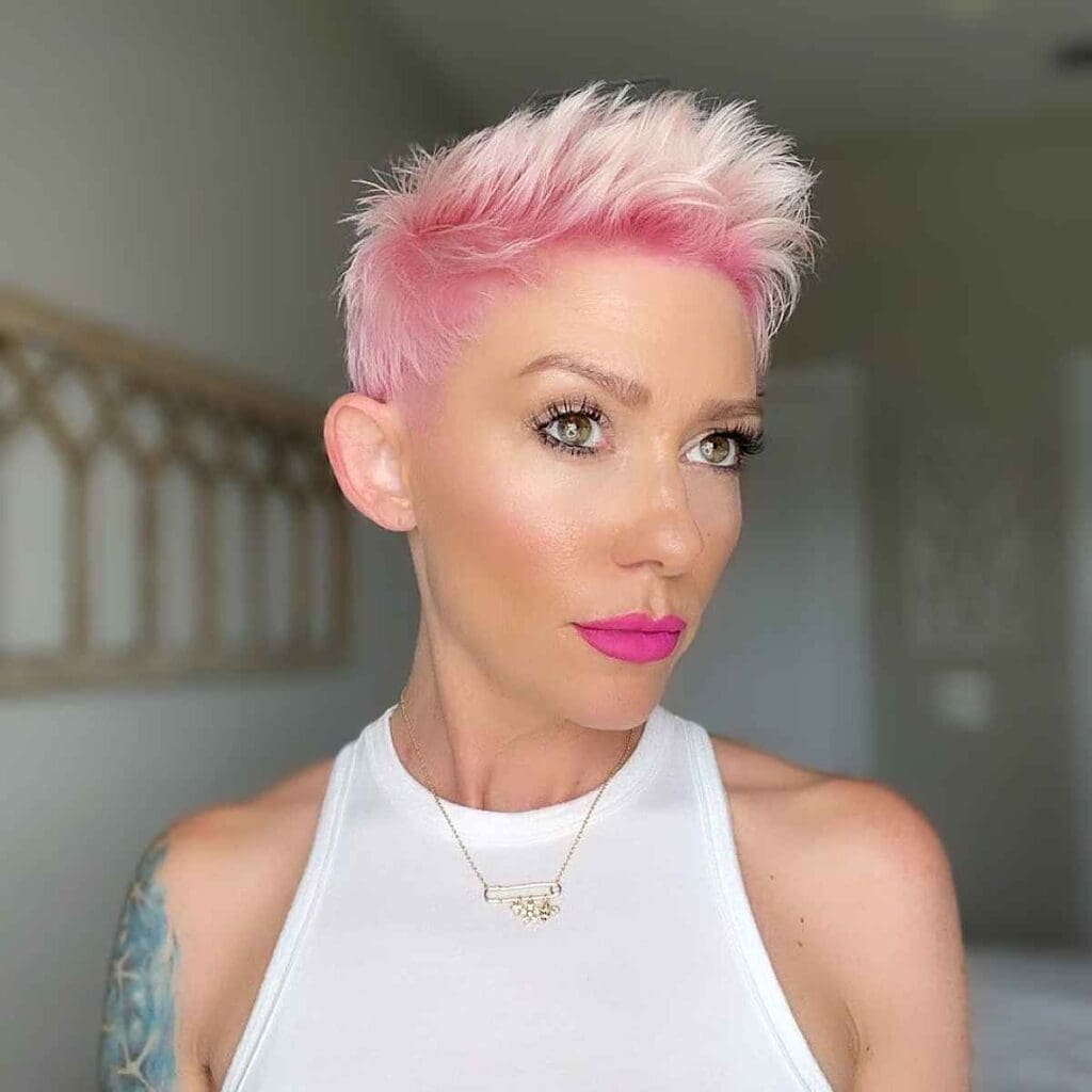 15 Spiky Pixie Cuts for a Bold, Yet Super Cute Look