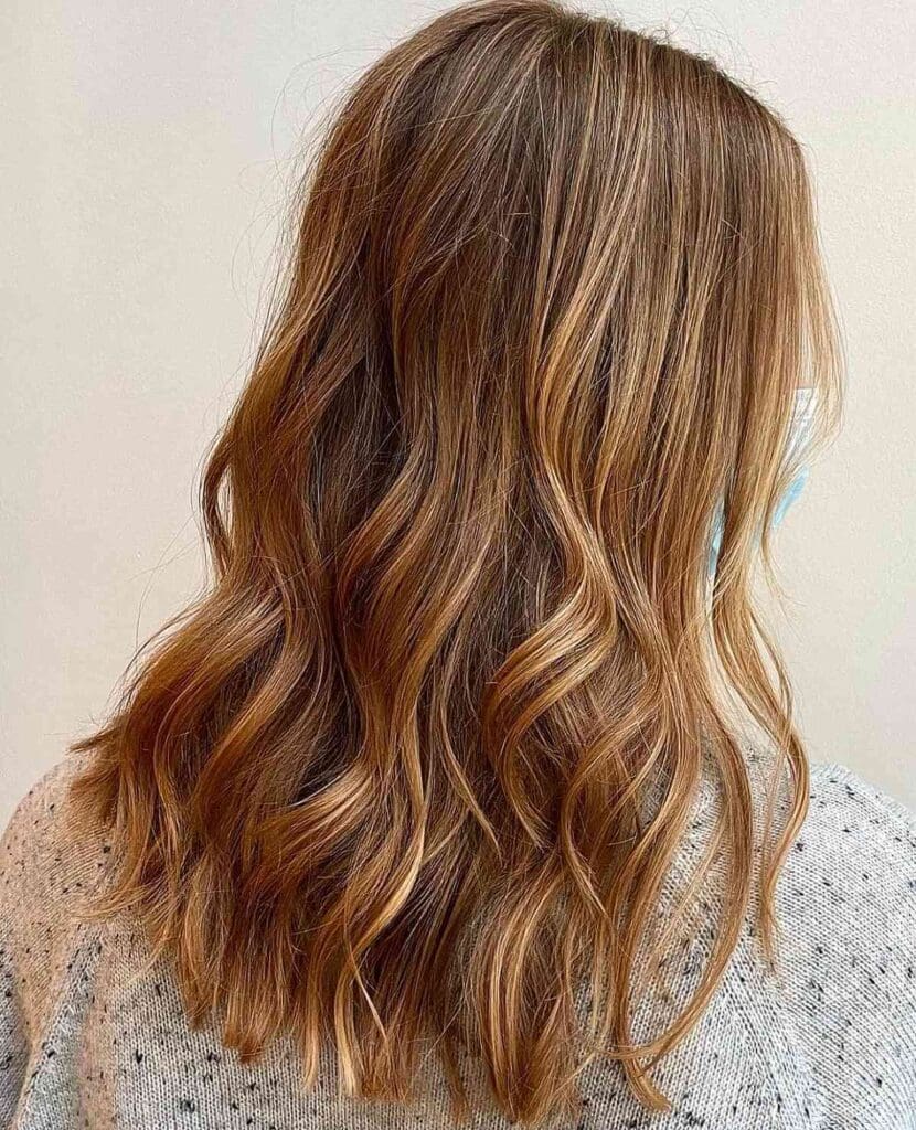 20 Beautiful Strawberry Blonde Highlights for a Sweet Hue