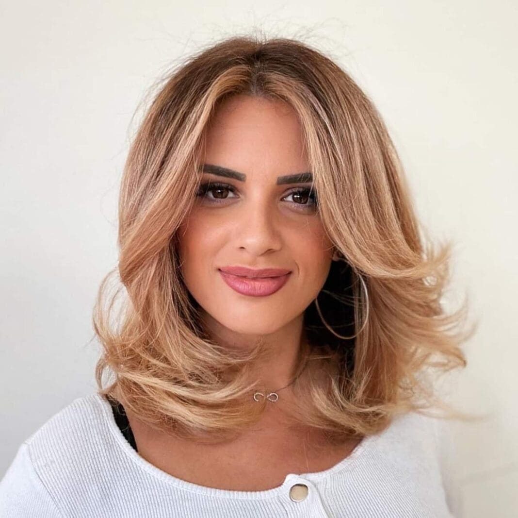 21 Fantastic Short to Medium Layered Haircuts for That In-Between Length