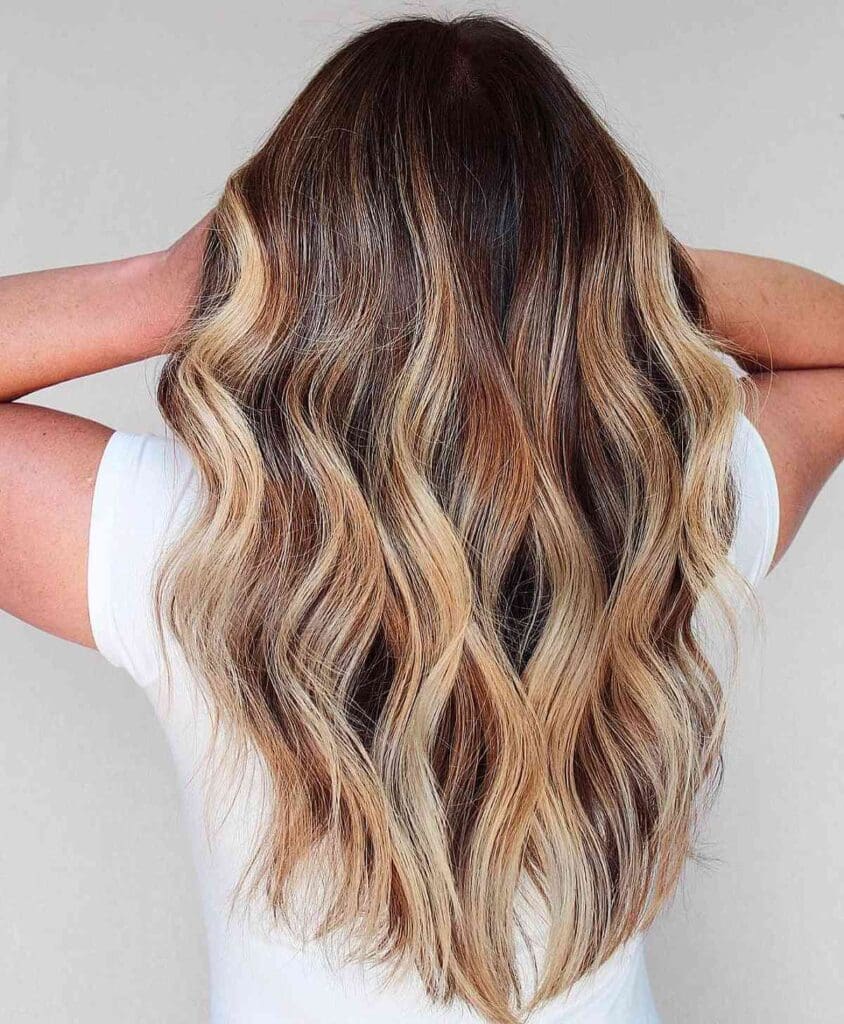 25 Alluring Bronde Hairstyles To Try In Every Season