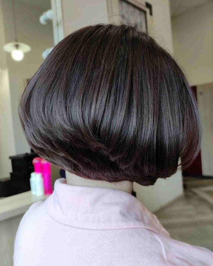 33 Hottest Short, Graduated Bob Haircuts for Women