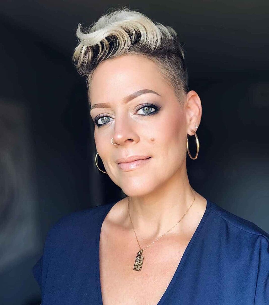 35 Eye-Catching Blonde Pixie Cut Ideas to Show Your Stylist