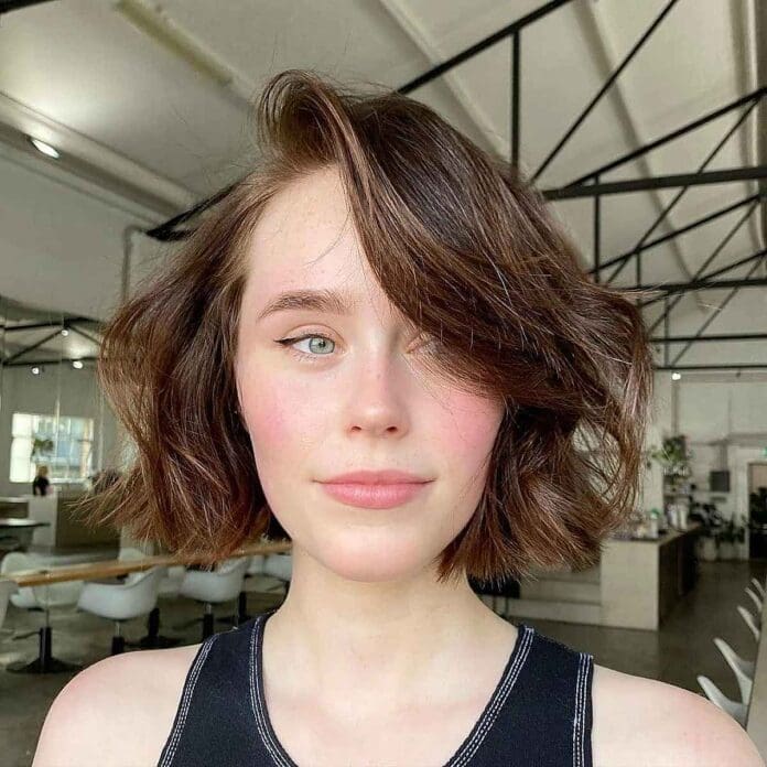 26 Best Short Hair with Side Bangs Women Are Getting Right Now