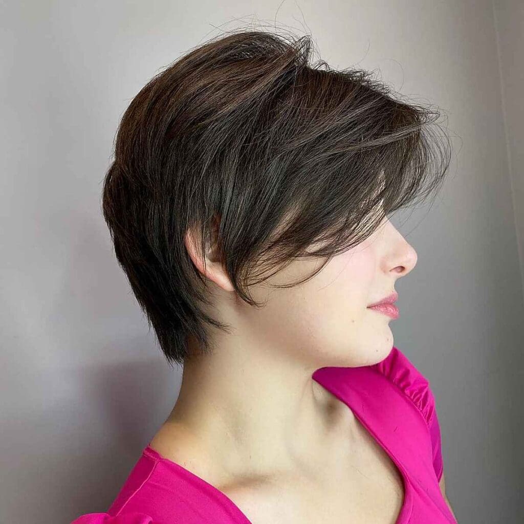 33 Bixie Haircut For Women To Consider in 2025