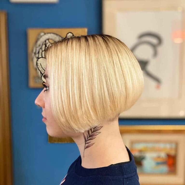Top 16 Short Inverted Bob Haircuts For Women To Consider in 2025