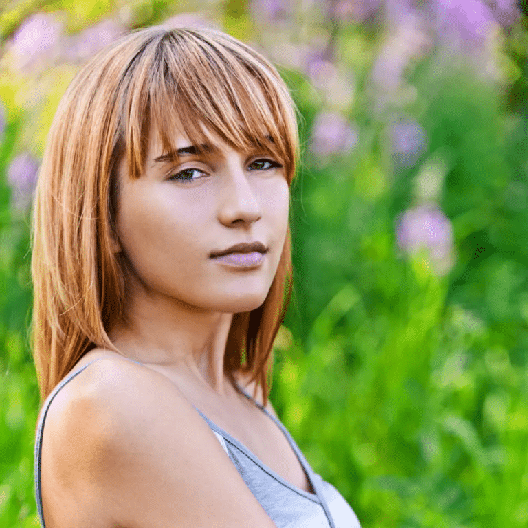 20 Best Medium Length Haircuts: Low Maintenance, Flattering, & Easy to ...