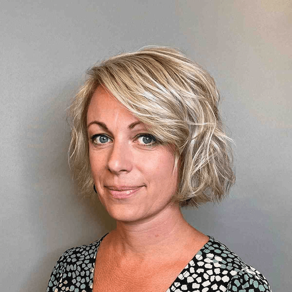 17 Adorable Textured Bob with Bangs Hairstyle Ideas