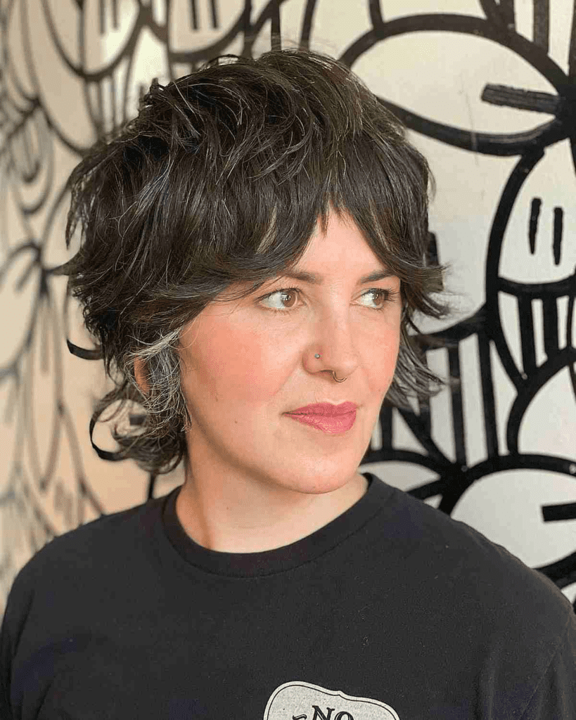 15 Effortless Chin-Length Shag Haircut In-Style Ideas