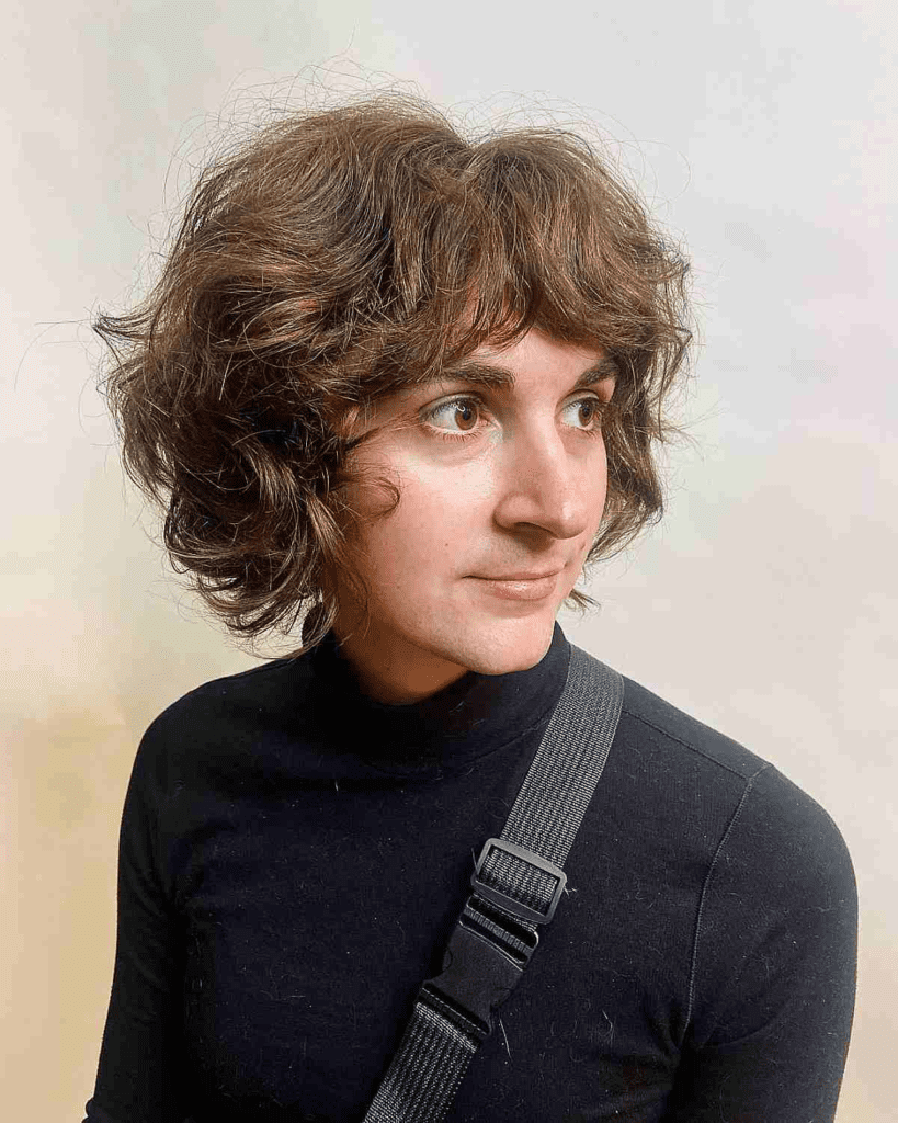 15 Effortless Chin-Length Shag Haircut In-Style Ideas