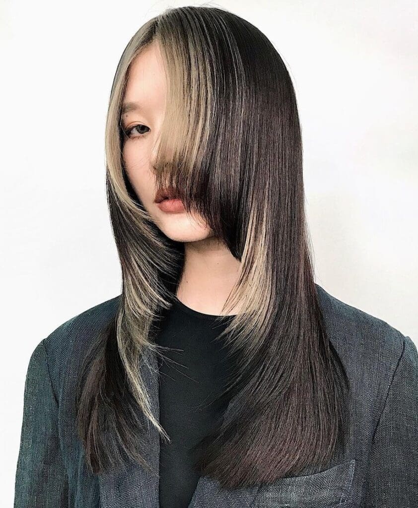 32 Impressive Long Hairstyles with Bangs to Rock Your Look | HAIRS