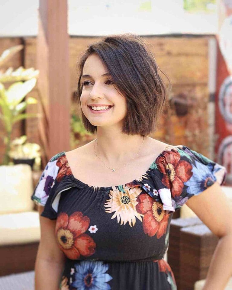 26 Choppy Layered Bobs for Thick Hair to Be Less Poofy