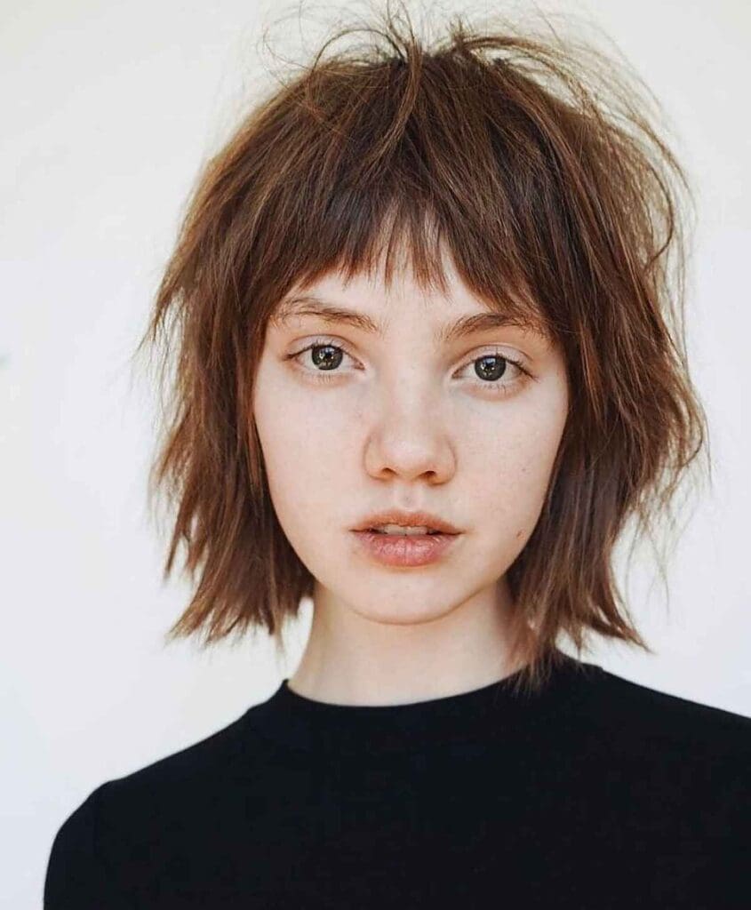25 Choppy Layered Bobs for Thick Hair to Be Less Poofy