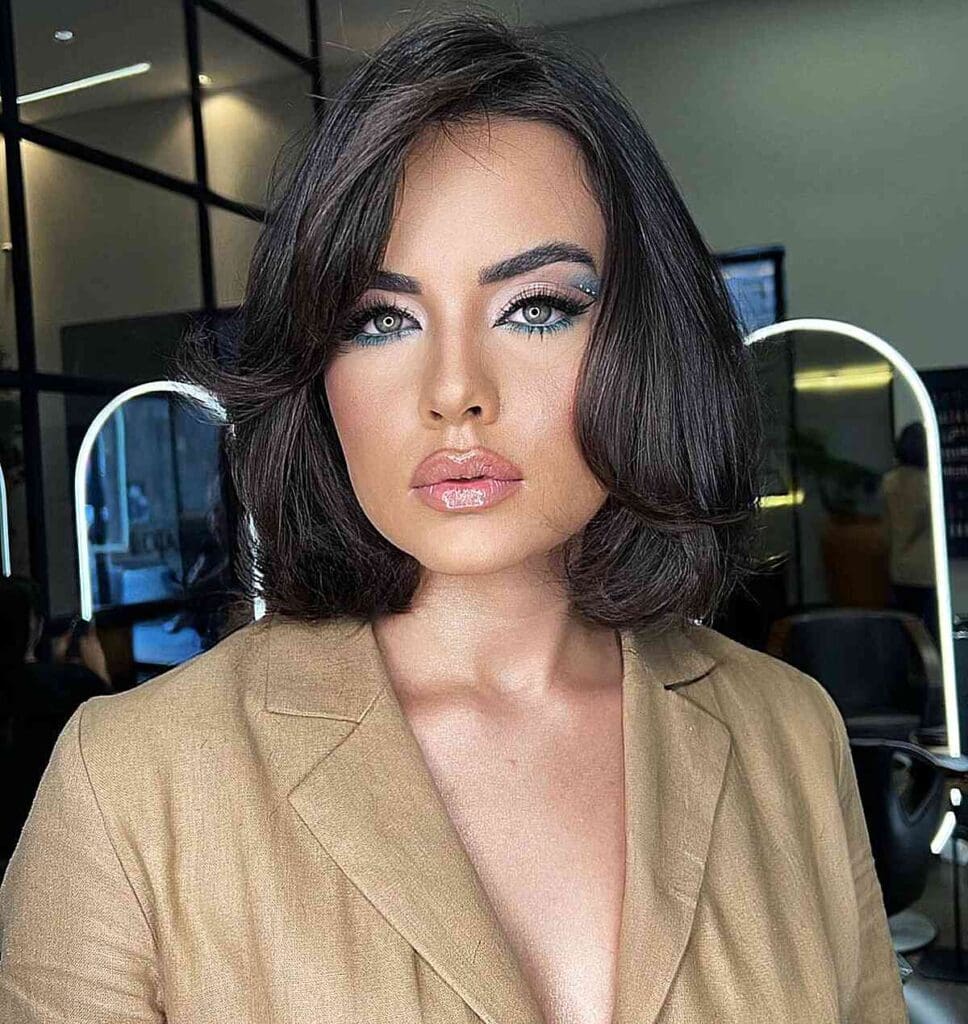 29 Stunning Butterfly Bob Styles To Try in 2025