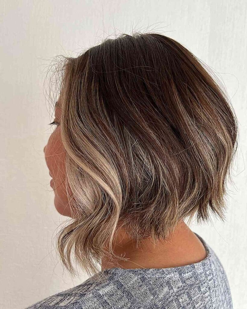 28 Chic Angled Bob Haircuts for Every Face Shape and Hair Type