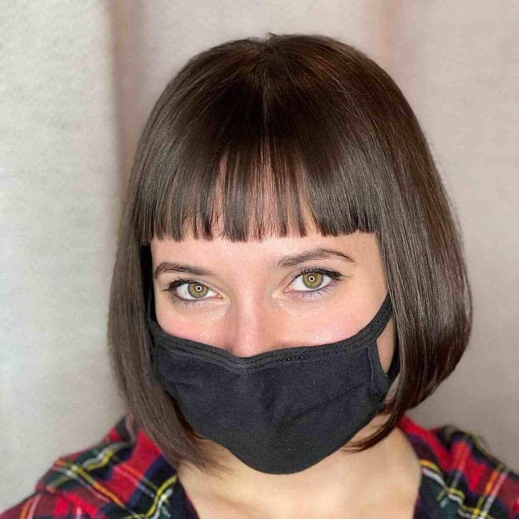 39 Stylish Short Bob Haircuts with Bangs for a Fresh Look