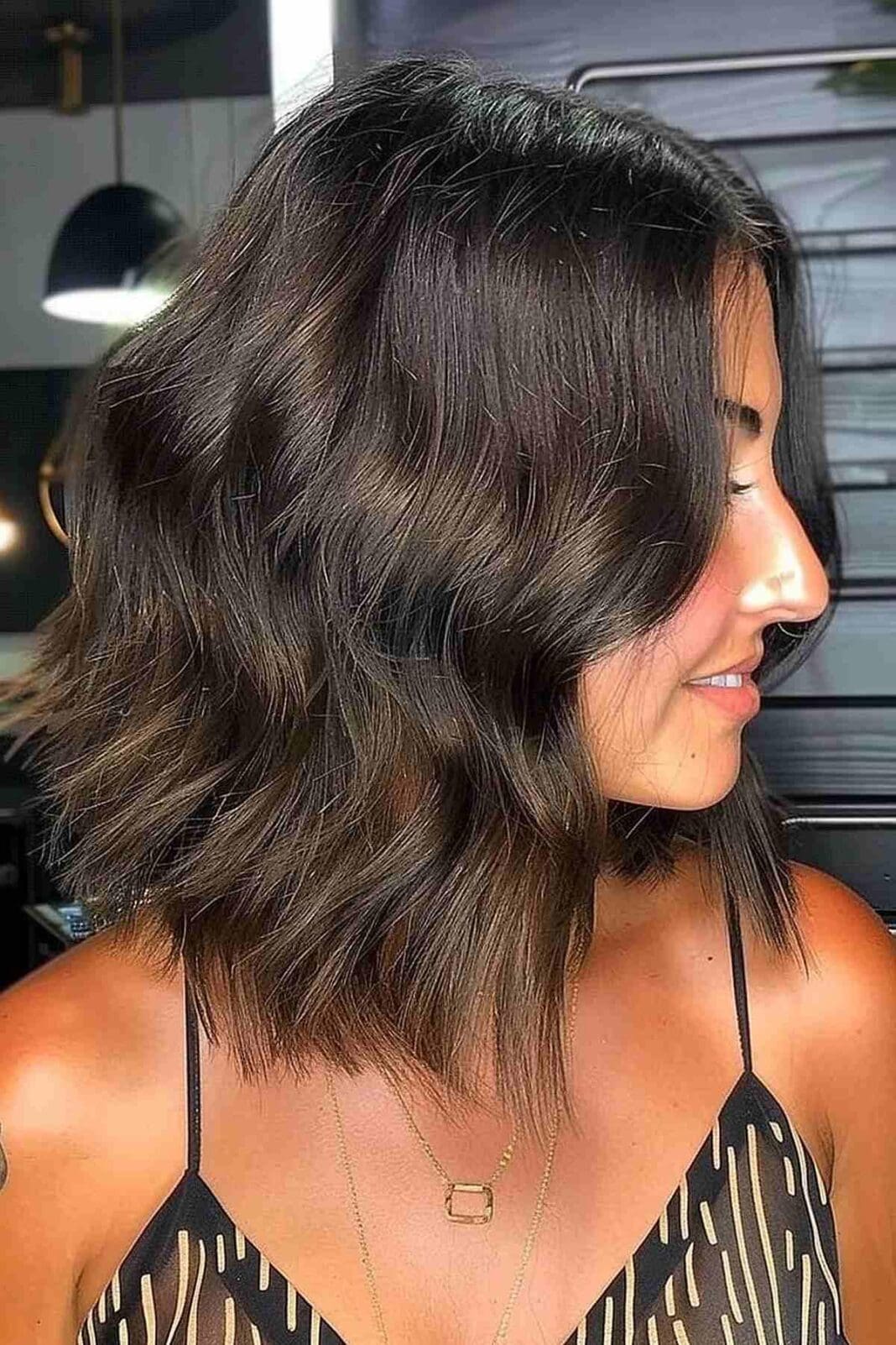 30+ Cool Long Choppy Bob Haircuts for That Effortless Beachy Vibe