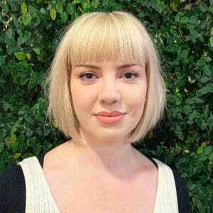 44 Stylish Short Bob Haircuts with Bangs for a Fresh Look