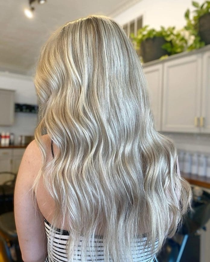 33 Sandy Blonde Hair Color Ideas
