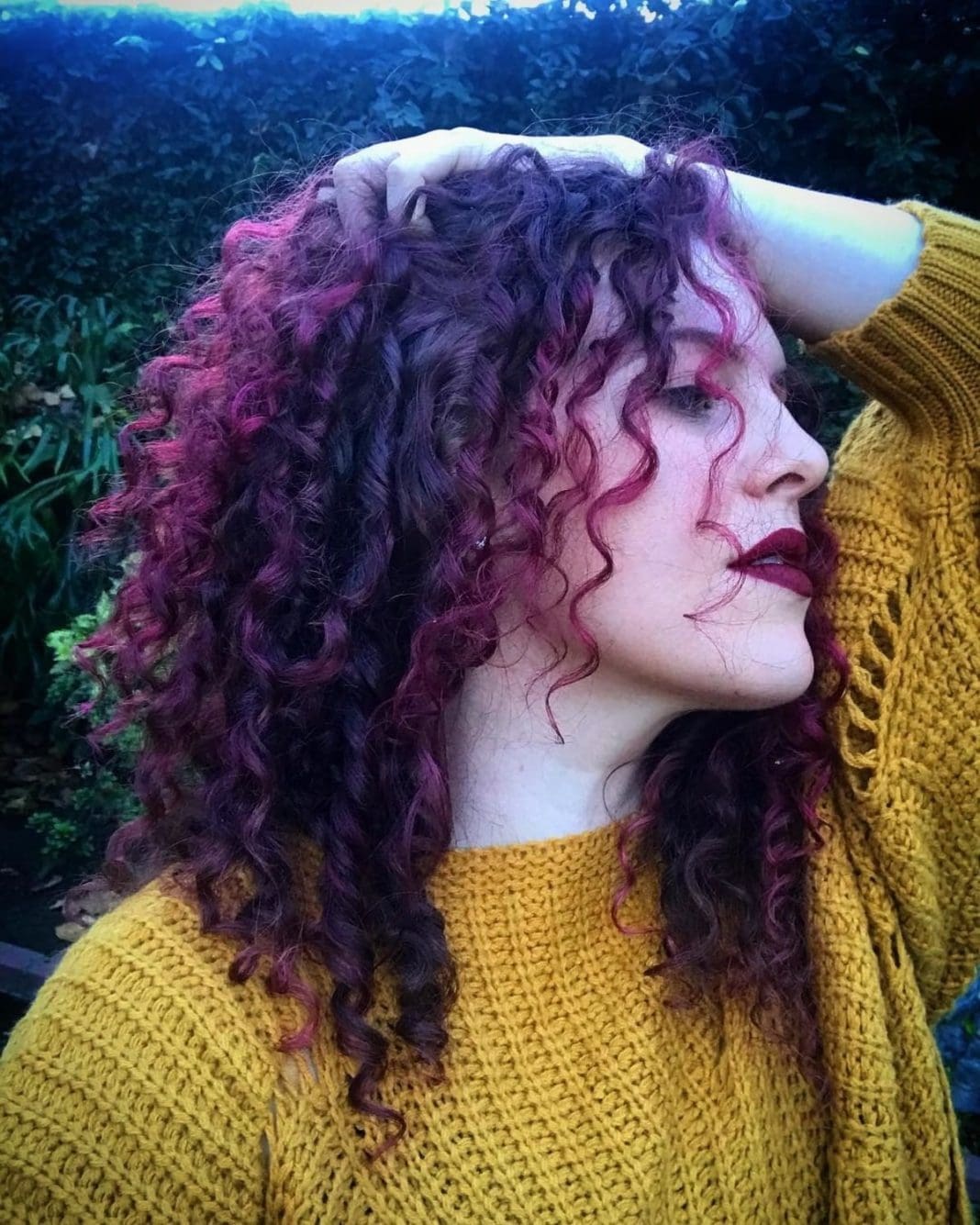 35 Maroon Hair Color Inspirations for 2025
