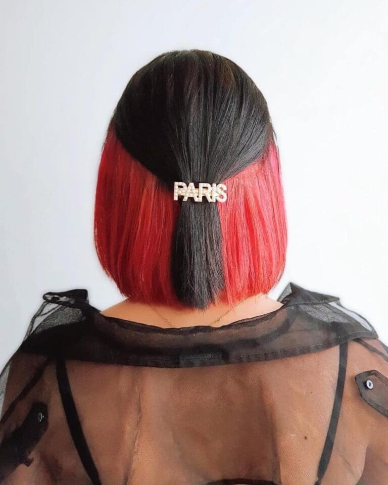 22 Chic Black Hair with Red Highlights for a Vibrant Contrast