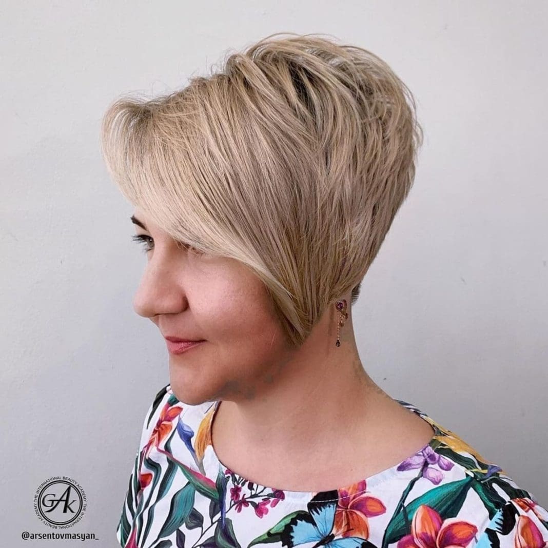 37 Stunning Pixie Haircuts with Bangs for a Face-Framing Style
