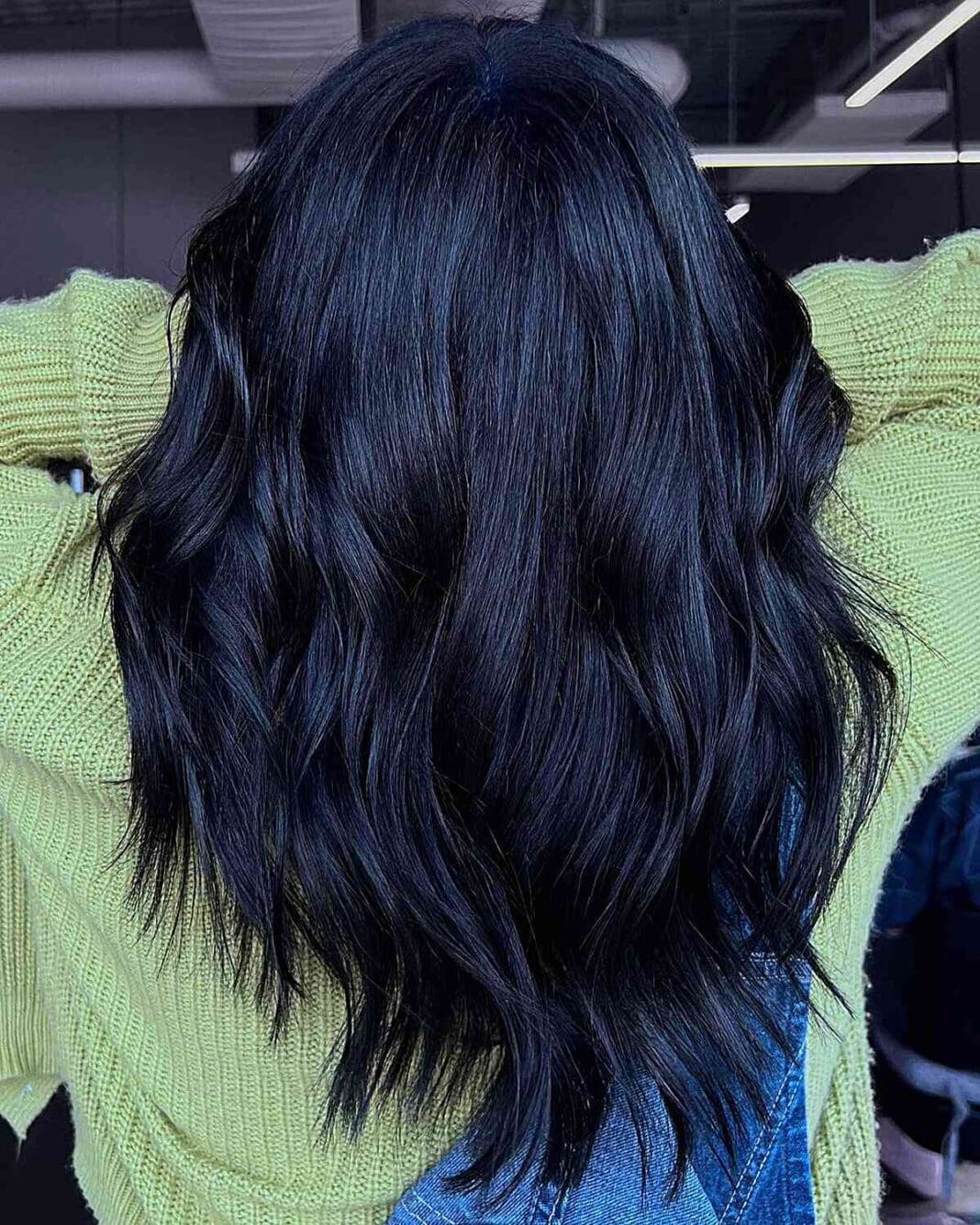 25 Dark Blue Hair Ideas and How to Get the Look in 2026