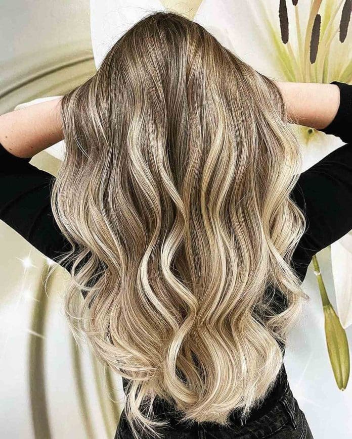33 Light Blonde Highlight Ideas for Every Style in 2026