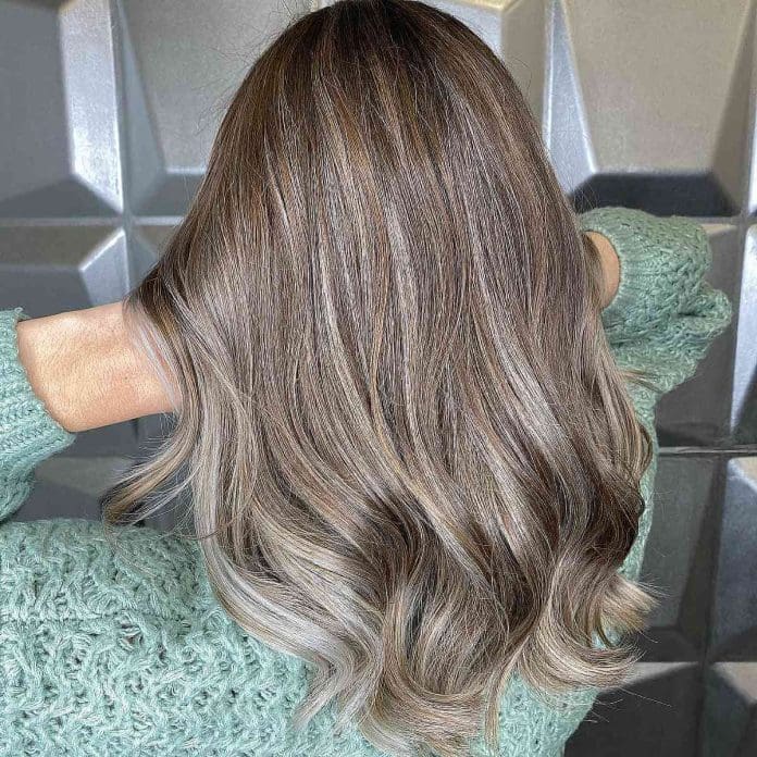 25 Mushroom Blonde Hair Color Ideas for a Unique Blonde Hue