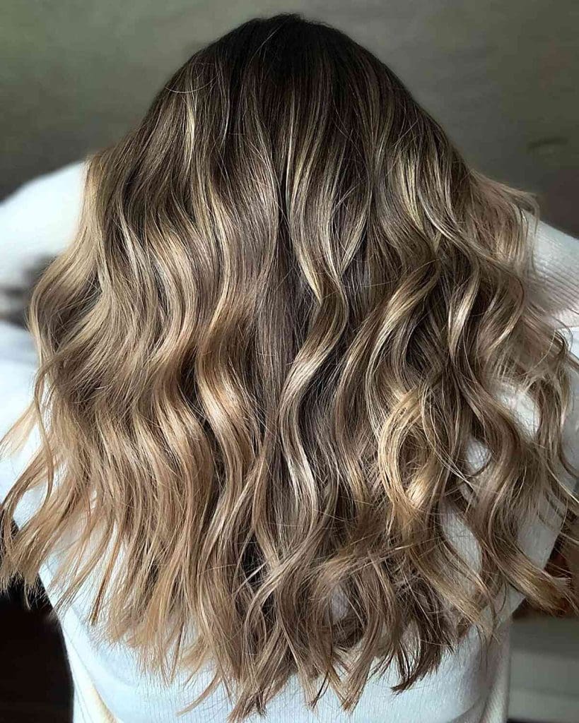 27 Trendy Bronde Hair Colors For 2025