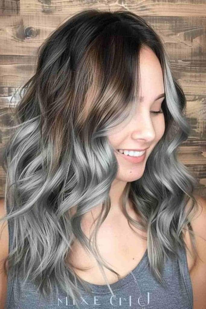 33 Stunning Silver Hair Color Ideas for 2025