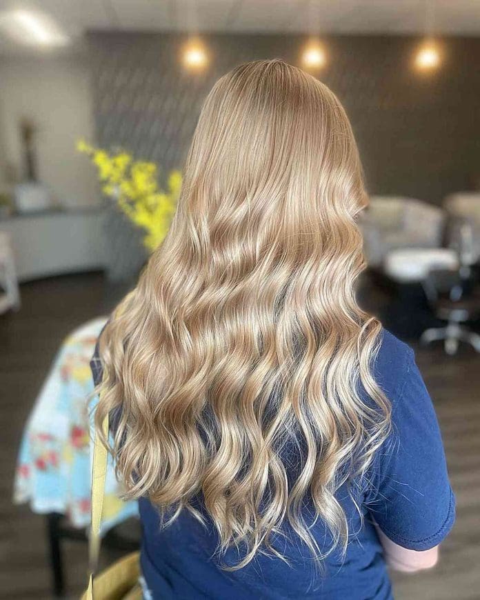 33 Best Champagne Blonde Hair Color Ideas for Every Skin Tone