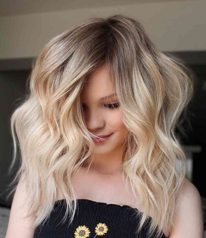 25 Stunning Blonde Hair with Dark Roots Ideas to Try in 2025
