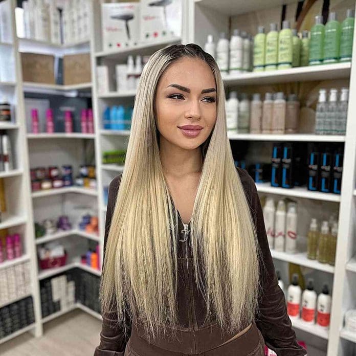 26 Blonde and Dark Roots Hair Ideas for a Bold Look in 2026