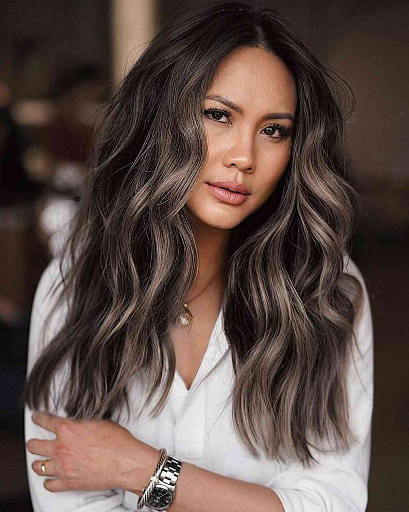 31 Best Ash Blonde Balayage Hair Colors for Every Skin Tone