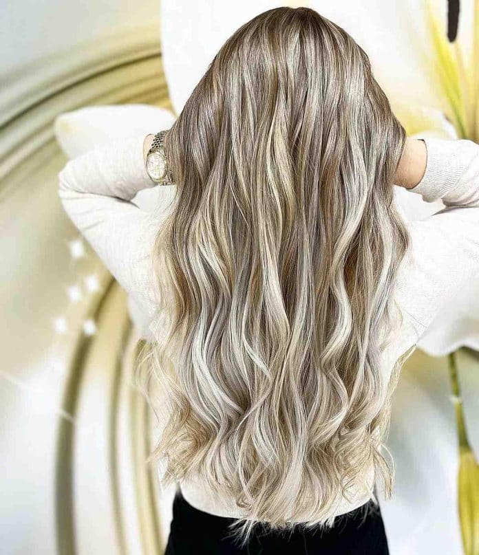 26 Stunning Light Blonde Hair Colors to Try in 2026