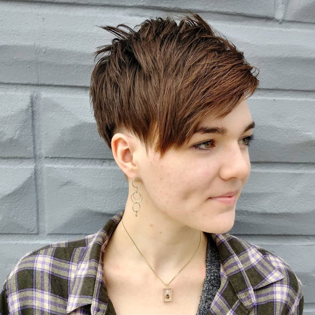 27 Bold Short Brown Hair Looks That Will Dominate 2026