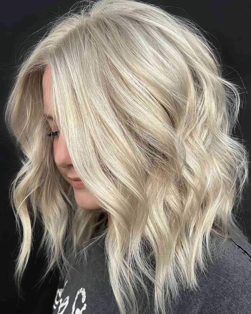 27 Chic Light Blonde Shades to Copy