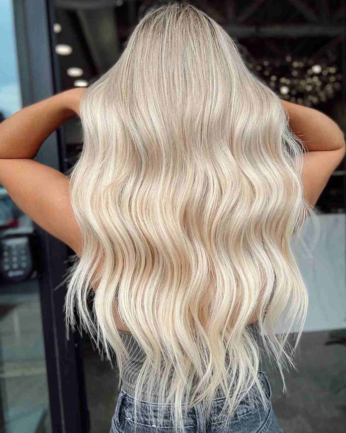 26 Stunning Light Blonde Hair Colors to Try in 2025