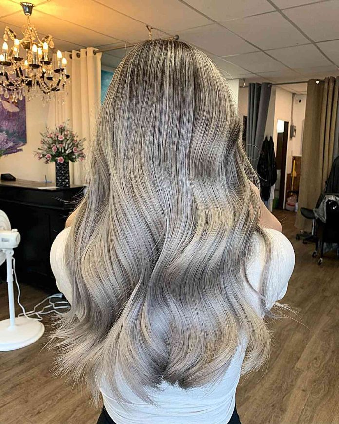 32 Eye-Catching Platinum Blonde Hair Shades for a Fresh Look