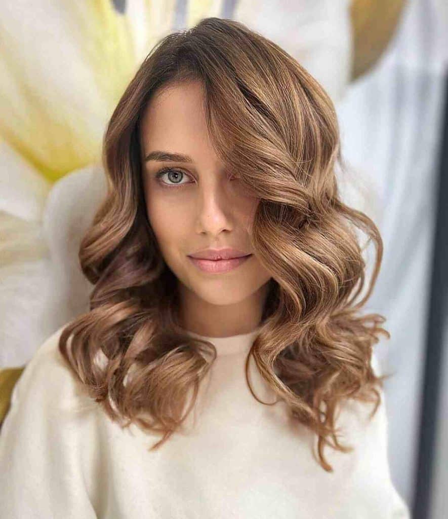 34 Stunning Examples of Caramel Balayage Highlights for 2026