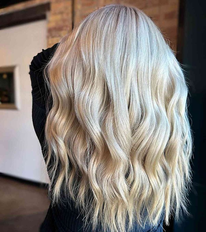 32 Modern Platinum Blonde Ideas for a Fresh, Chic Vibe